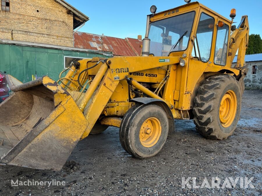 Prodaje se Ford 4550 bager-utovarivač na aukciji