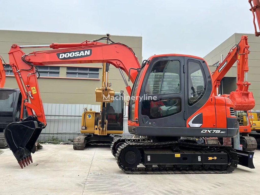 Doosan DX75 mini bager