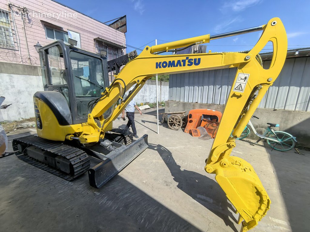 Komatsu PC35 mini bager