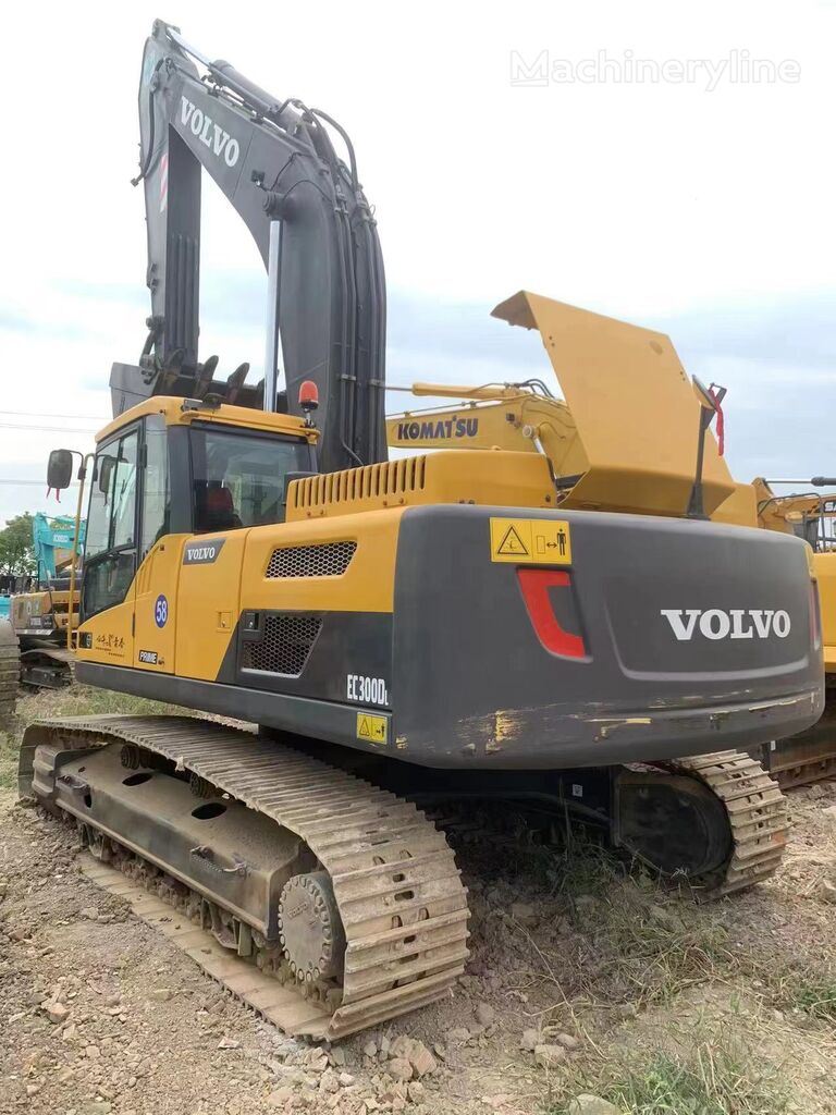 Volvo EC300DL bager guseničar