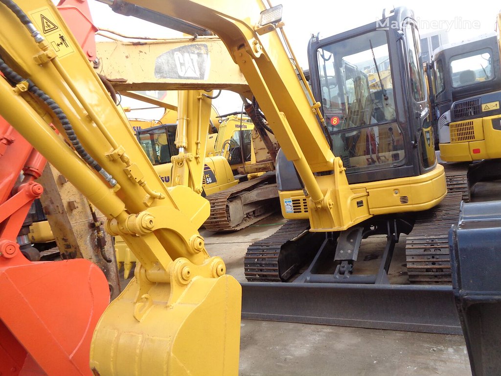 Komatsu PC55MR bager guseničar