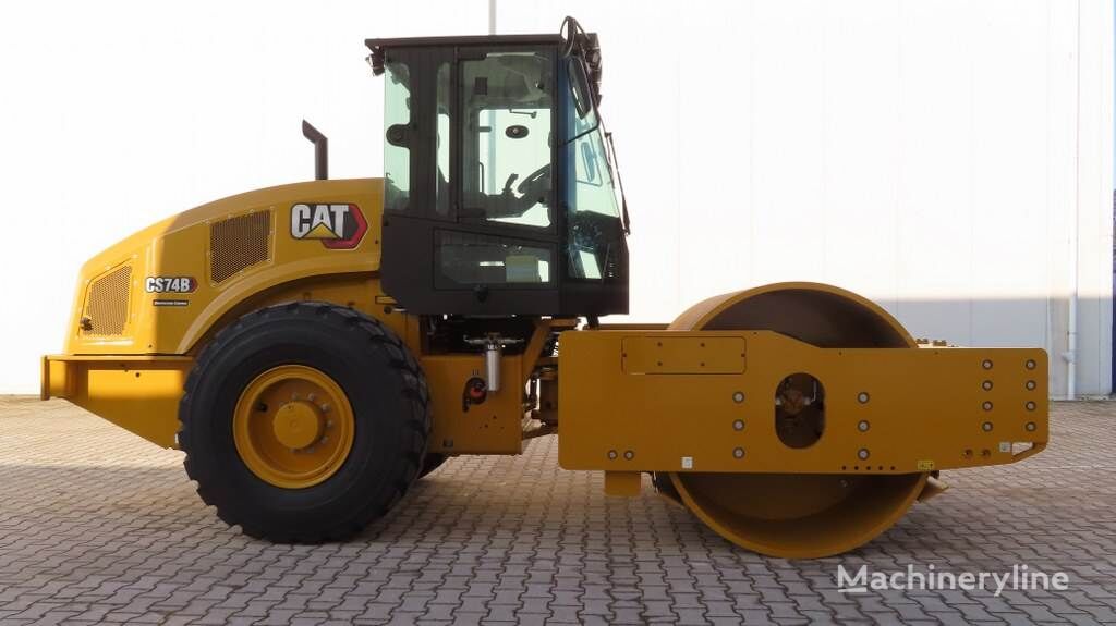 Novi Caterpillar CAT CS 74 B kompaktor s jednim valjkom