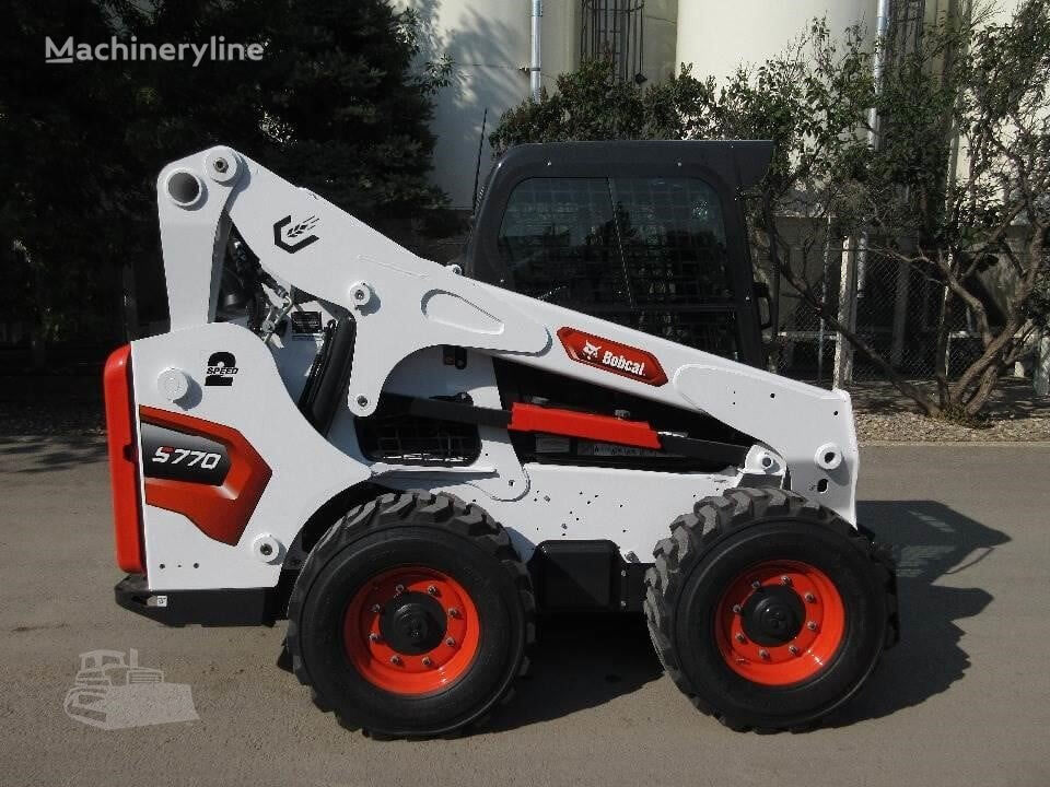 Novi Bobcat S770 mini utovarivač