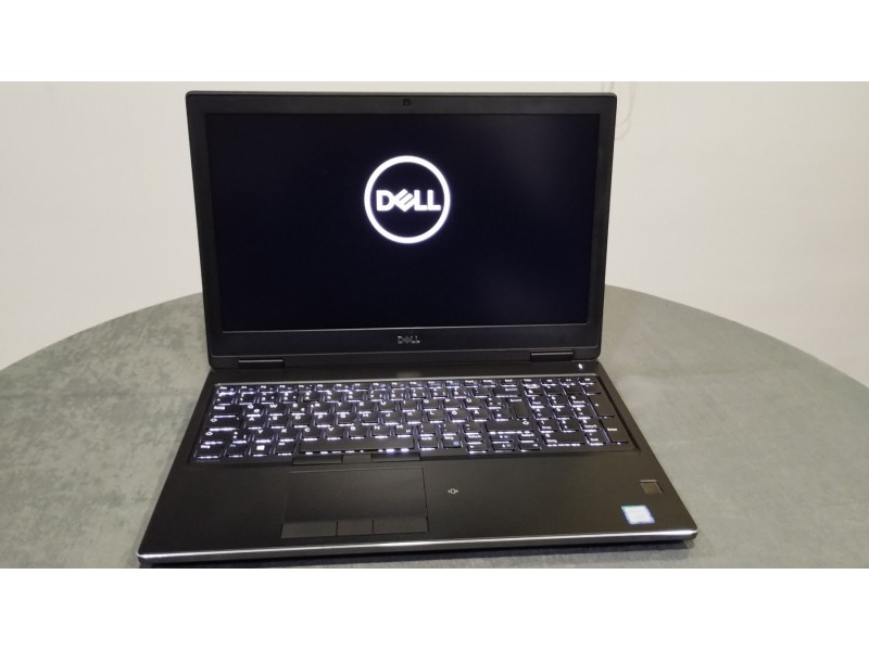 Dell Precission 7530/15.6" i7-8gen/32GB DDR4/512GB SSD