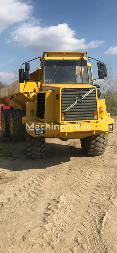 Volvo A25B zglobni damper