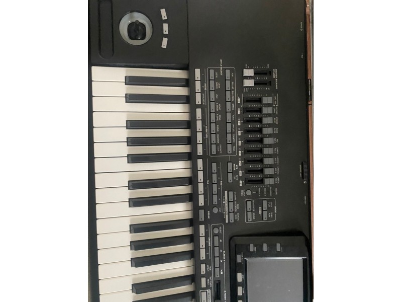 Korg Pa3x- Tvrdi Kofer- Spider stalak