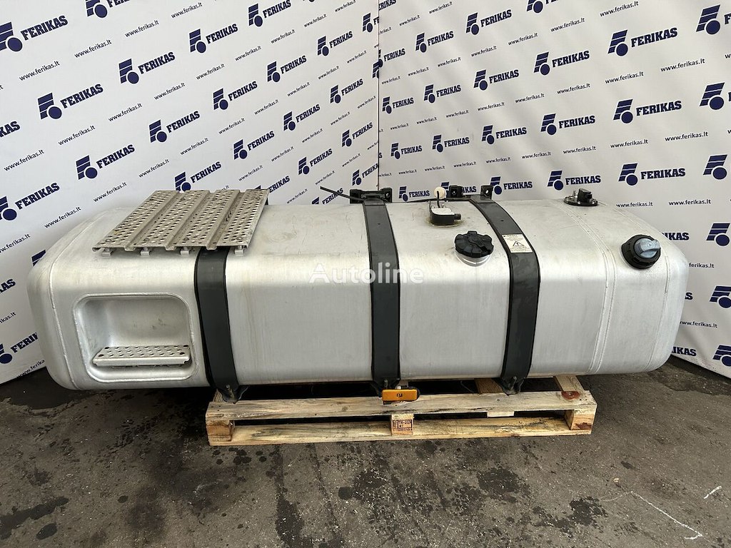 660L + 75L AdBlue complete fuel tank rezervoar za gorivo za Mercedes-Benz Actros tegljača