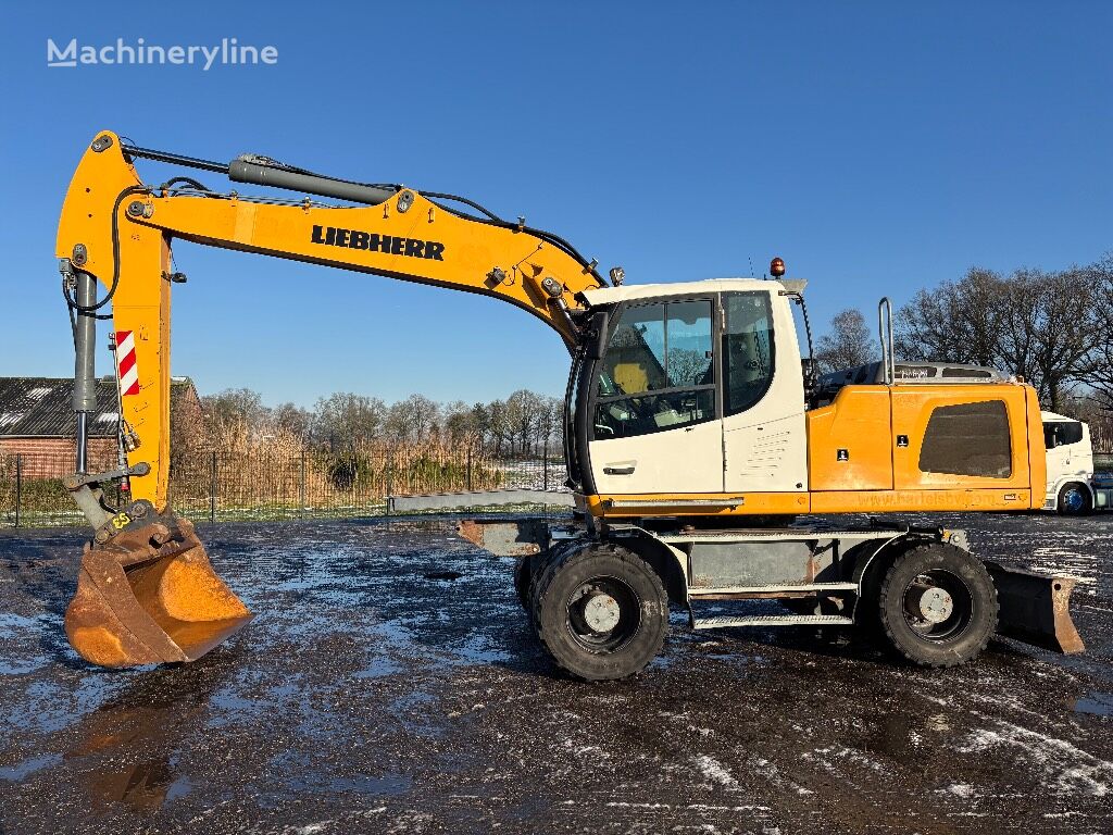 Liebherr A920 TOP!! mono 21 ton! NL machine 4x4 bager točkaš