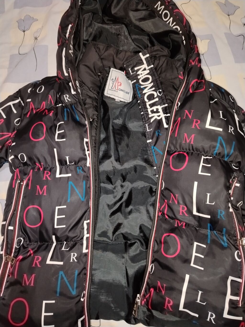 Moncler, Zimska jakna