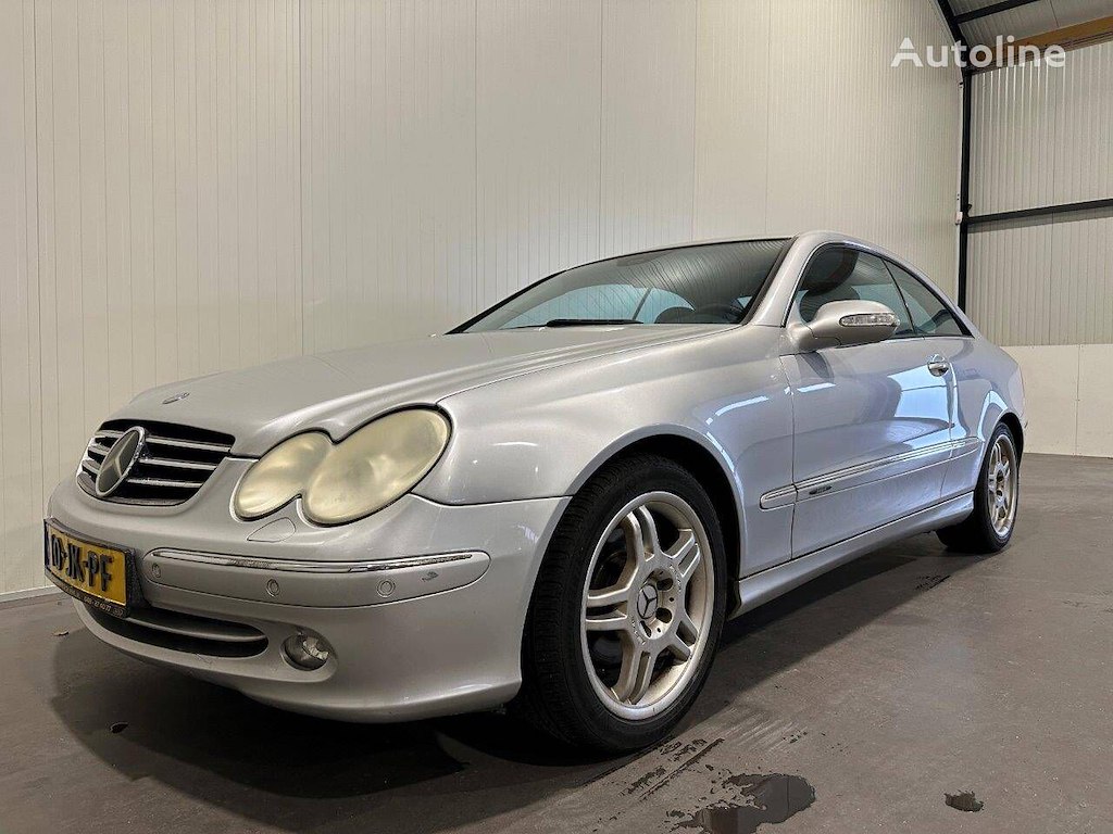 Prodaje se Mercedes-Benz CLK 320 sedan na aukciji