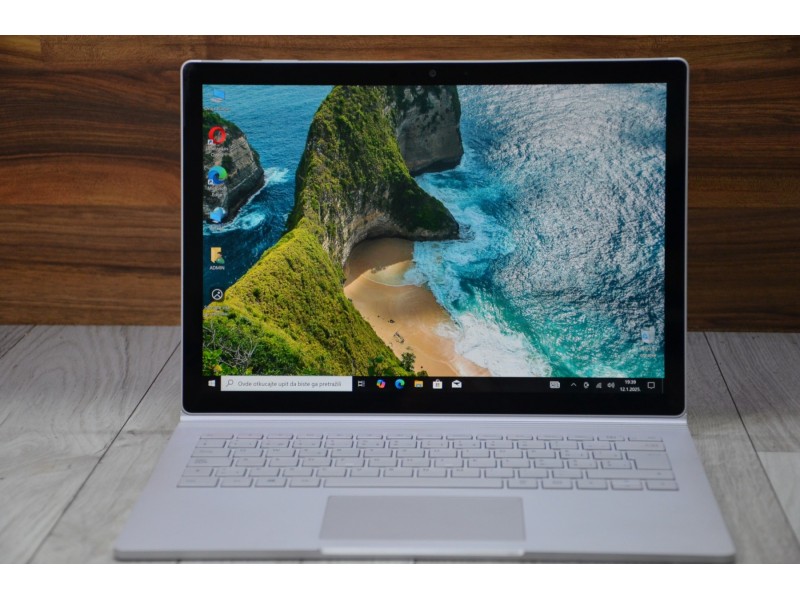 Microsoft Surface BOOK 2 7th Gen i5-7300U TOUCH SCREEN