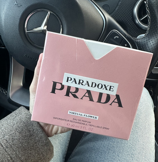 Prada paradoxe parfem