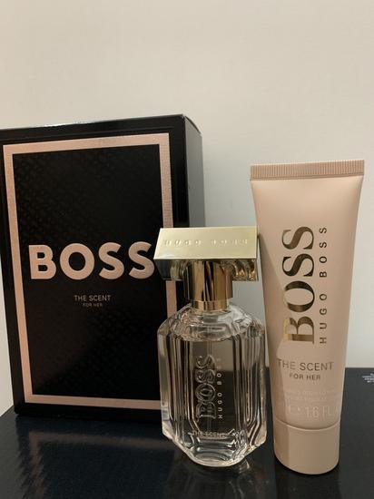 Set HUGO BOSS The Scent for her iz Nemacke