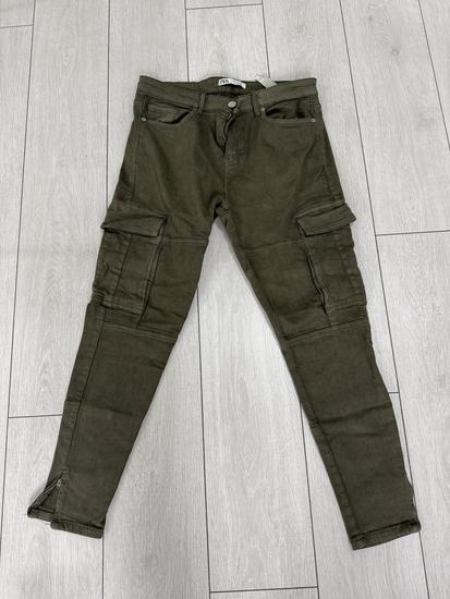 Zara cargo farmerke 44 velicina