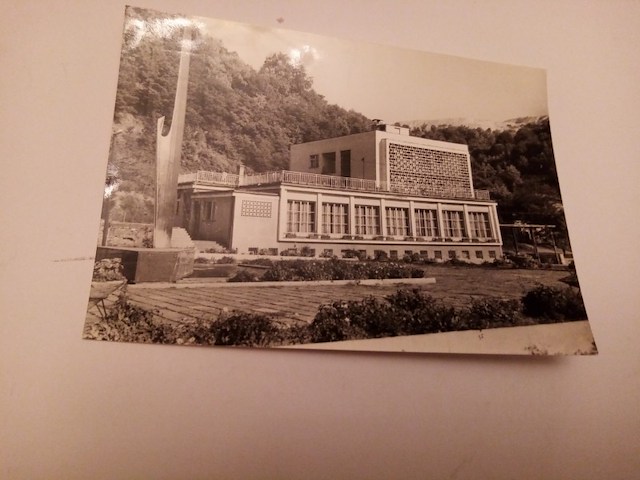 Majdanpek,Hotel,cb razglednica,oko 1960,čista.