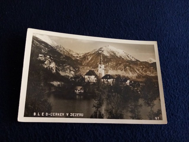 Bled,Crkva na jezeru,oko 1930,čista.