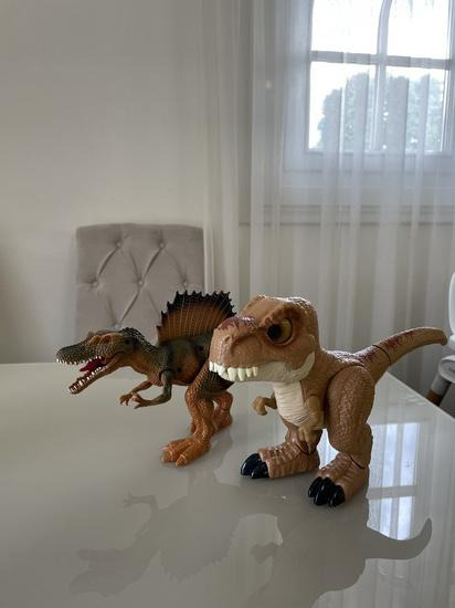 Zvučne dinosaurus igračke