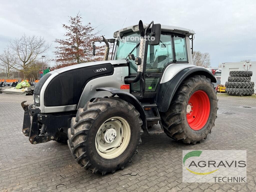 Valtra M 150 traktor točkaš