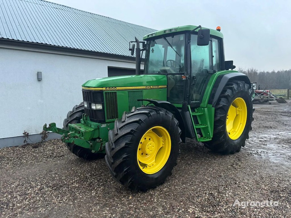 John Deere 6800 mototraktor