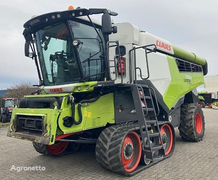 Claas LEXION 7700 TERRA TRAC kombajn za žito