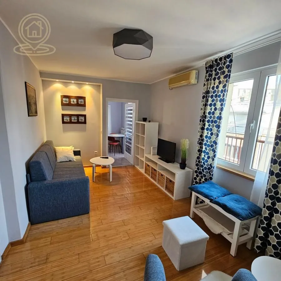 Izdavanje, dvosoban stan, 46m2, Centar, Beograd