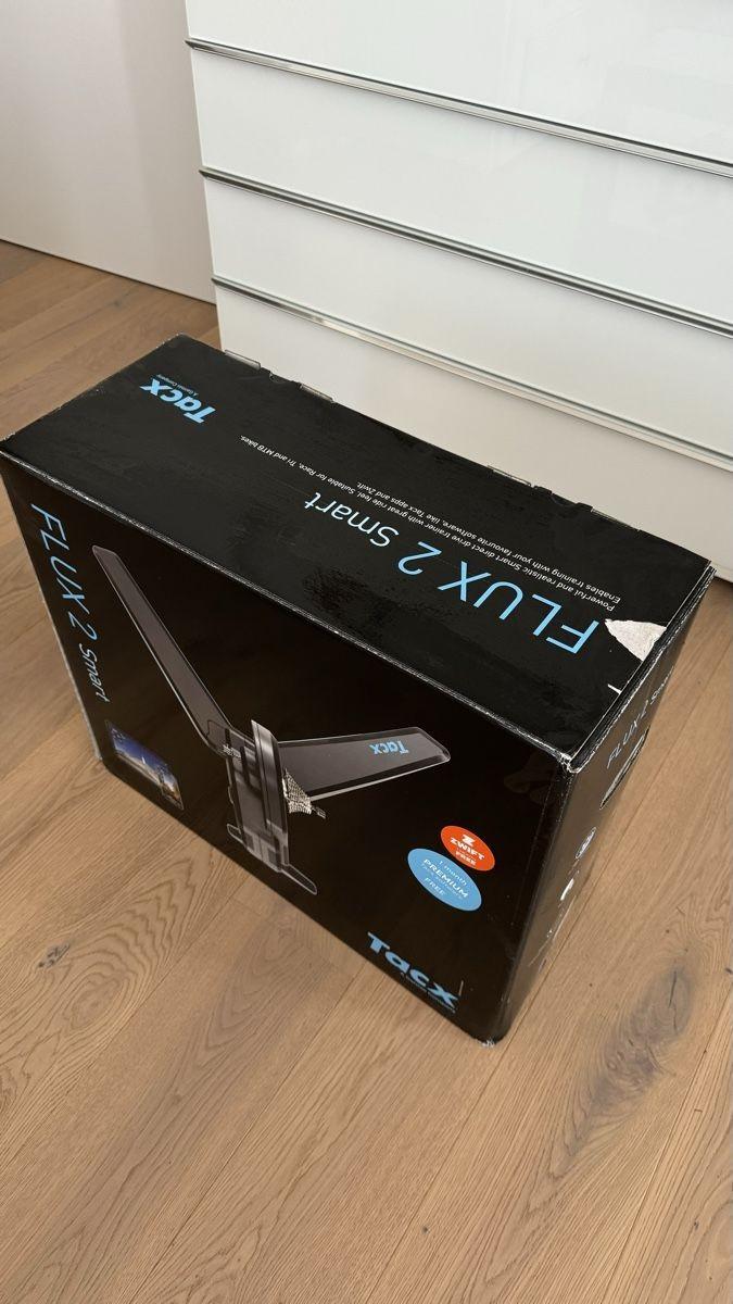 Tacx Flux 2 Smart Trenažer