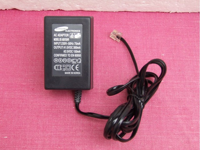 Samsung AC adapter 5V 300/150mA ORIGINAL + GARANCIJA!