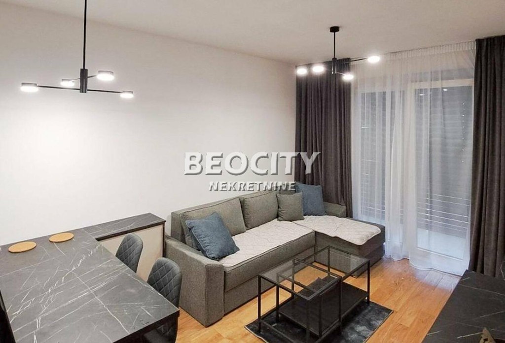 Vračar, Južni bulevar, , 2.0, 40m2, 900EUR