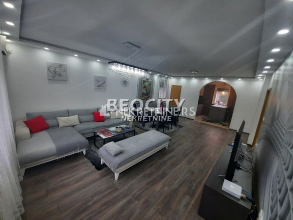 Novi Sad, Sajlovo, Ilije Smiljanić, 5.0, 157m2, 300000EUR