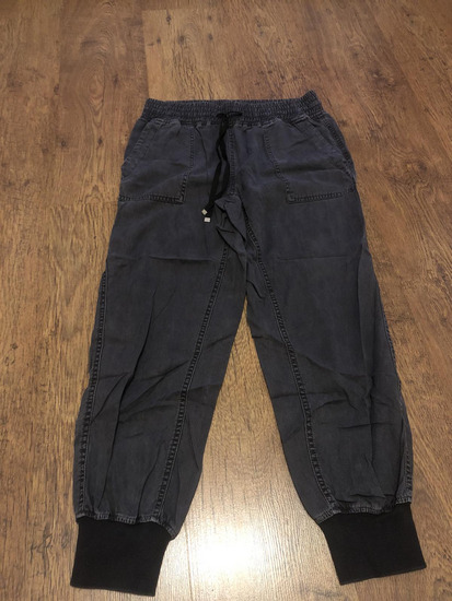Zara pantalone