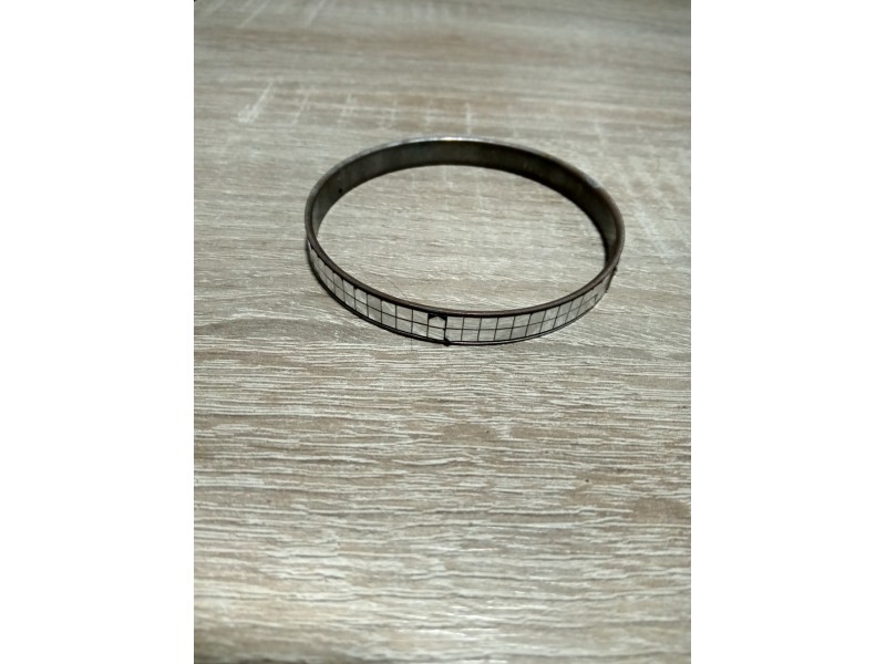 SVETLUCAVA METALNA kupite 5-platite 4