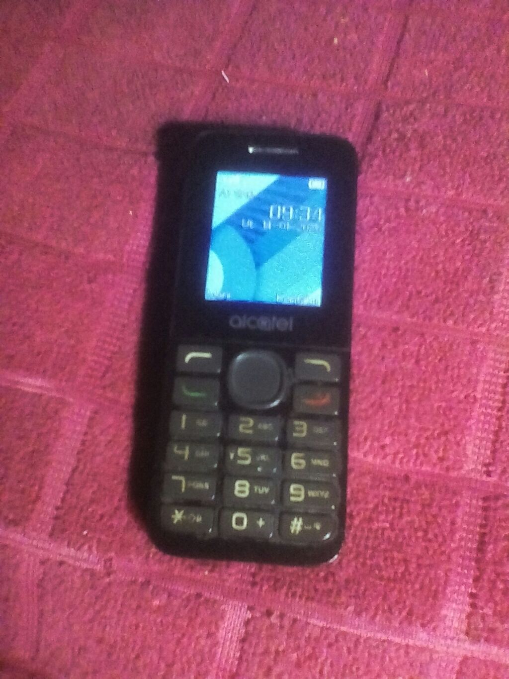 Alcatel HC 1000, < 2 GB, bоја - Crna, Sa tastaturom, Dual SIM