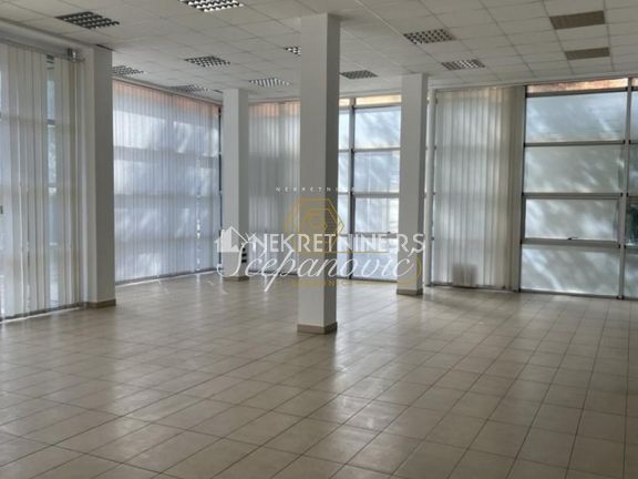 Novi Sad, Novo naselje (Bistrica), Pos. prostor, 380m2, 2800 EUR