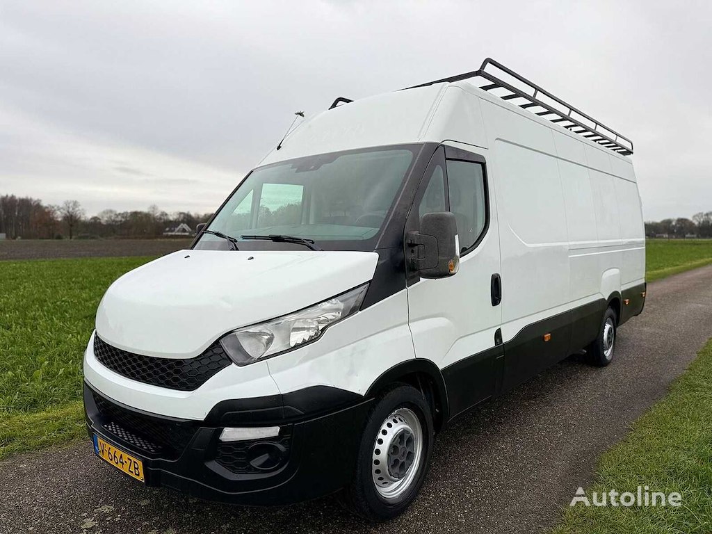 Prodaje se IVECO Daily minibus furgon na aukciji