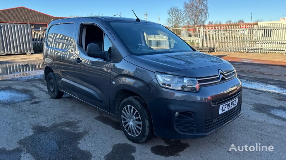 Prodaje se Citroen BERLINGO 650 1.6 BLUEHDI ENTERPRISE 75PS laki furgon na aukciji