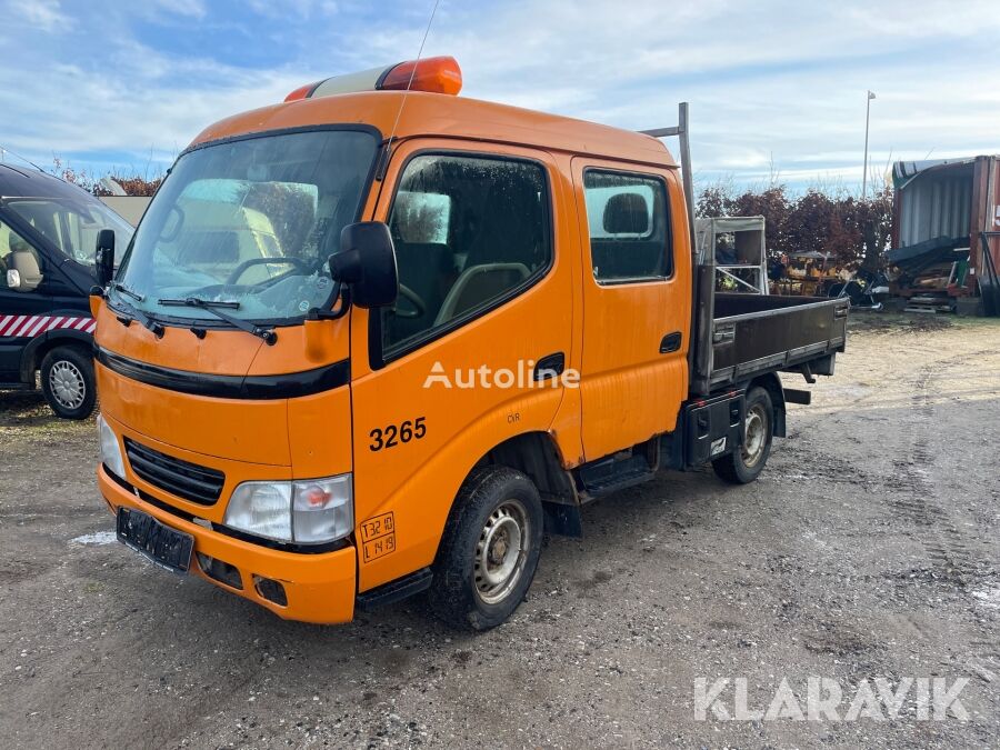 Prodaje se Toyota Dyna 100 kamion s ravnom platformom < 3.5t na aukciji