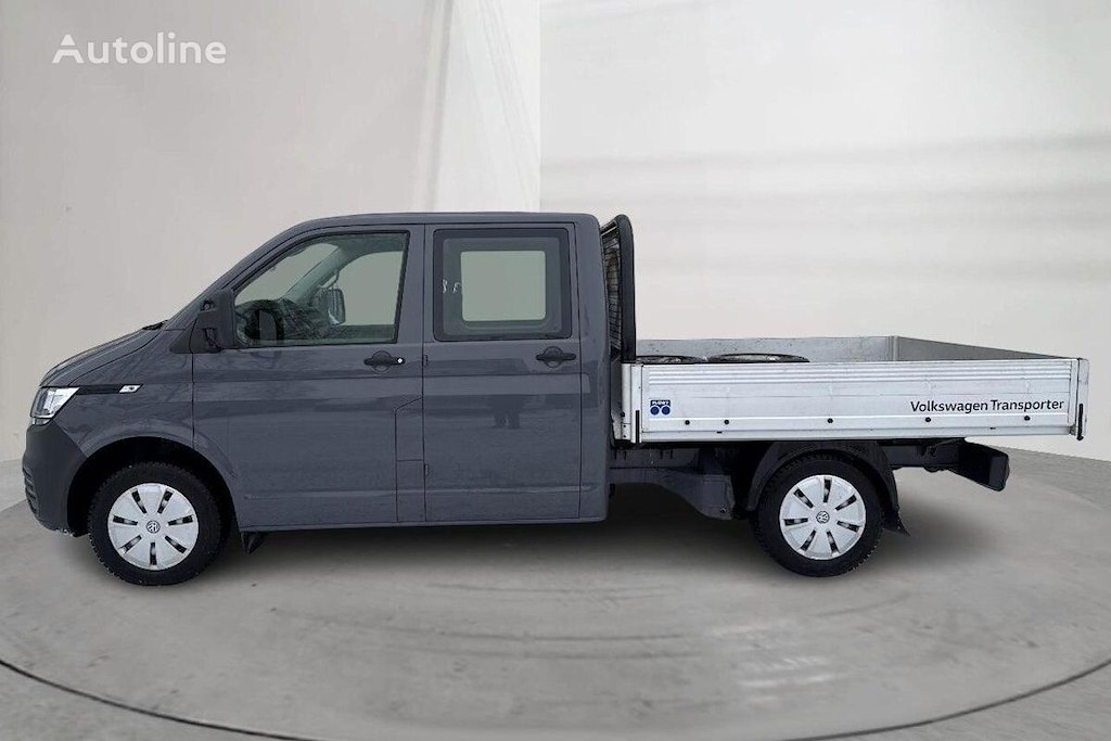 Prodaje se Volkswagen Transporter kamion s ravnom platformom < 3.5t na aukciji