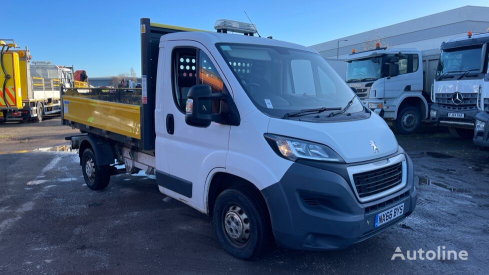 Prodaje se Peugeot BOXER 335 2.0 BLUE HDI 130PS kamion kiper < 3.5t na aukciji