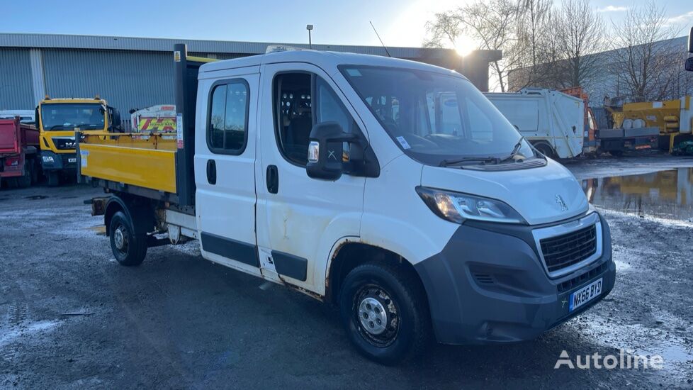 Prodaje se Peugeot BOXER 335 2.0 BLUE HDI kamion kiper < 3.5t na aukciji