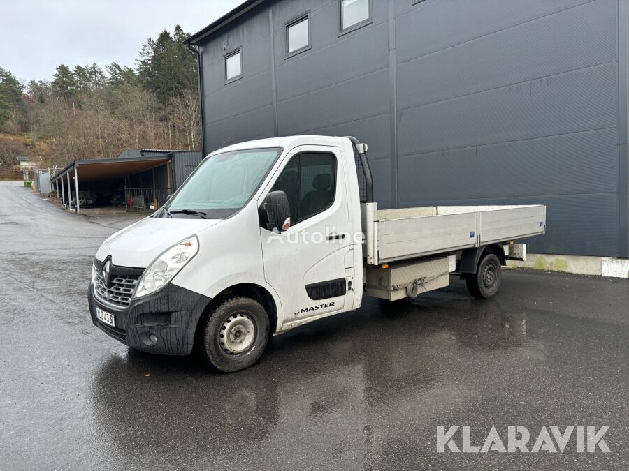 Prodaje se Renault Master kamion s ravnom platformom < 3.5t na aukciji