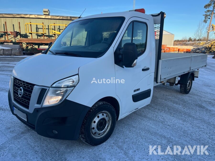 Prodaje se Nissan NV400 kamion s ravnom platformom < 3.5t na aukciji