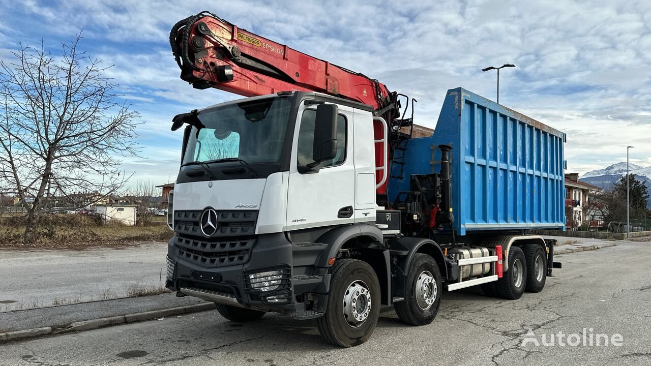 Mercedes-Benz 4145 8x4 kiper