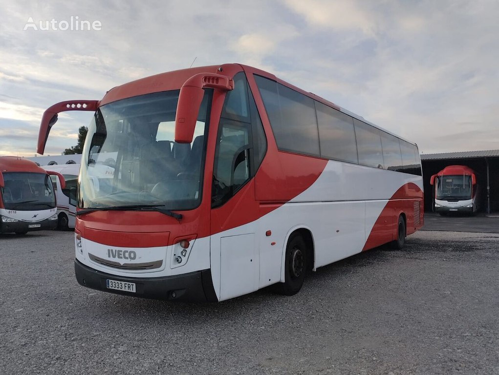 IVECO HISPANO DIVO 2007 57 PAX turistički autobus