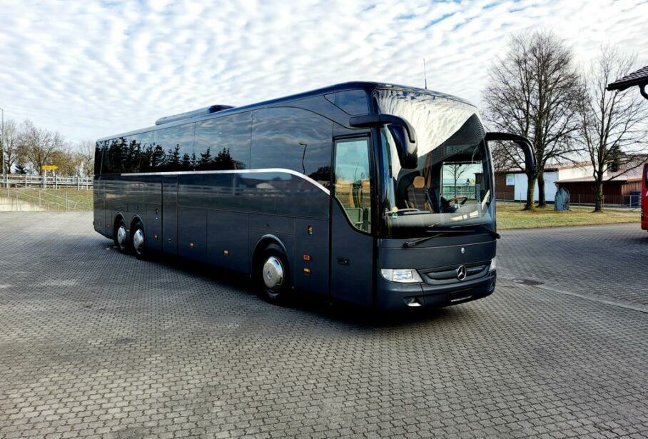 Mercedes-Benz Tourismo RHD - M / 3 Achser turistički autobus