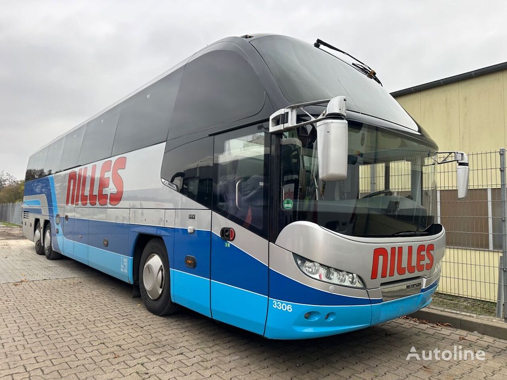 Neoplan Cityliner P16 turistički autobus