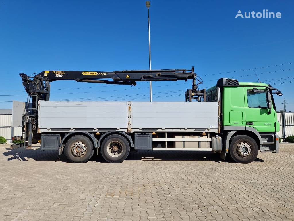 Mercedes-Benz Actros 2544 kamion s ravnom platformom