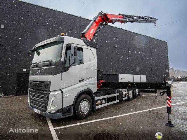 Volvo FH 500 kamion s ravnom platformom