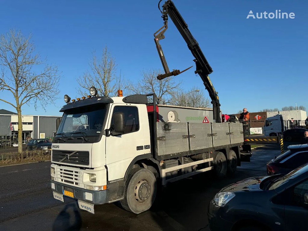 Volvo FM 12.340 6X2 - EURO 3 + PALFINGER PK15002 + LIFT/STEERING AXLE kamion s ravnom platformom