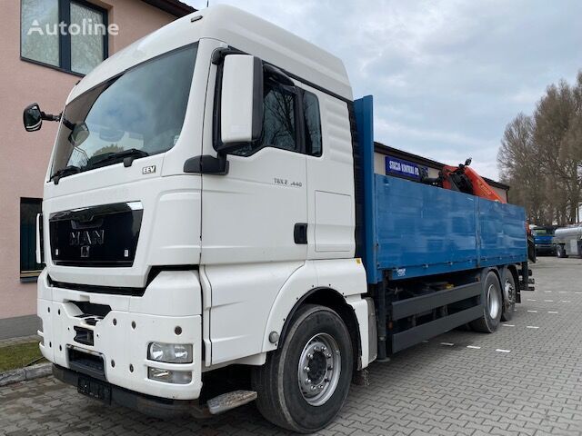 MAN TGX 26-440 kamion s ravnom platformom