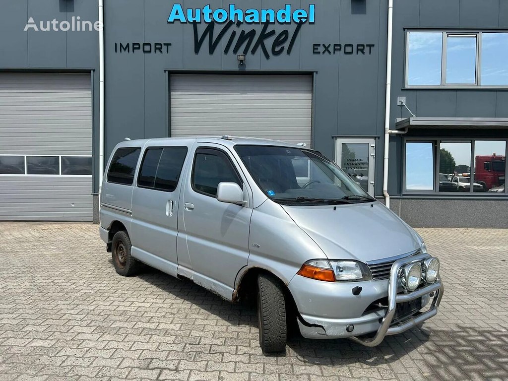 Toyota Hiace 9 PERSONS TAXI putnički minibus